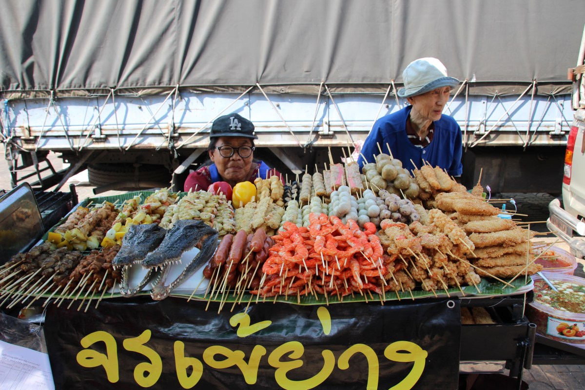 Goodbye China! – Hello Thailand! – 100CountryTrek.com